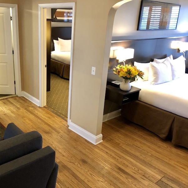 Chicago Hotel - BEST WESTERN PLUS Hawthorne Terrace