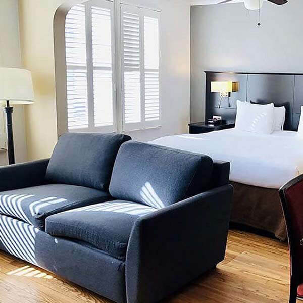 Chicago Hotel - BEST WESTERN PLUS Hawthorne Terrace